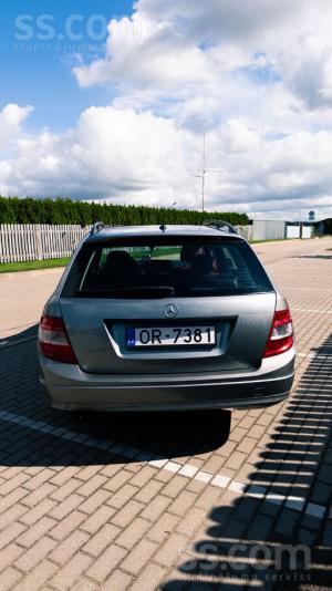 Pelēks Mercedes-Benz C 200 2010 Jūrmala, ar dzinēja tilpumu 2.10 L un nobraukumu 342 tūkst. km par 4700 €, foto 6 vietnē AUTOMOTO.COM.LV