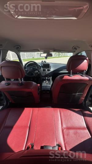 Pelēks Mercedes-Benz C 200 2010 Jūrmala, ar dzinēja tilpumu 2.10 L un nobraukumu 342 tūkst. km par 4700 €, foto 8 vietnē AUTOMOTO.COM.LV