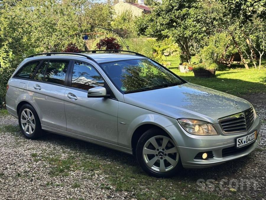 Pelēks Mercedes-Benz C 200 2010 Rīga, ar dzinēja tilpumu 2.20 L un nobraukumu 320 tūkst. km par 4900 €, foto 3 vietnē AUTOMOTO.COM.LV