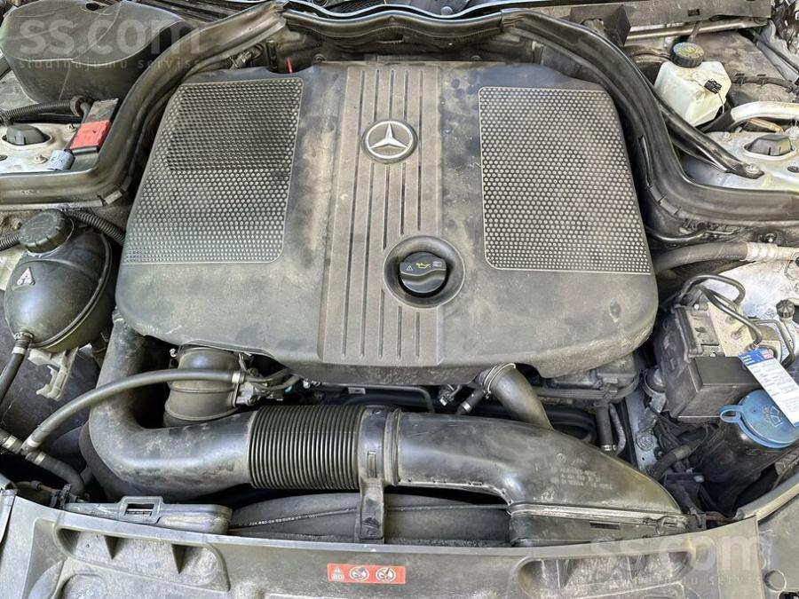 Pelēks Mercedes-Benz C 200 2010 Rīga, ar dzinēja tilpumu 2.20 L un nobraukumu 320 tūkst. km par 4900 €, foto 23 vietnē AUTOMOTO.COM.LV