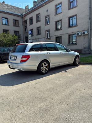 Серый Мерседес Ц 200 2011 в Елгава, объемом двигателя 2.00 л и пробегом 270 тыс. км за 4600 €, фото 5 на AUTOMOTO.COM.LV