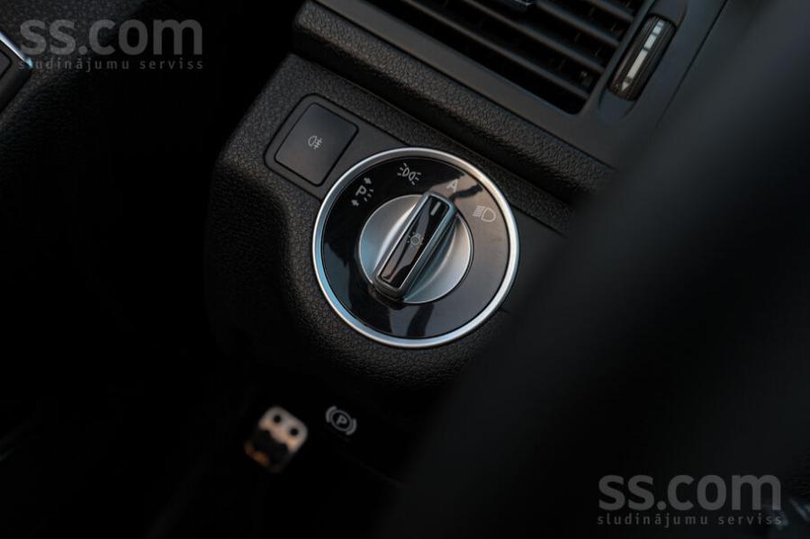 Pelēks Mercedes-Benz C 200 2011 Jelgava, ar dzinēja tilpumu 2.20 L un nobraukumu 367 tūkst. km par 5650 €, foto 19 vietnē AUTOMOTO.COM.LV