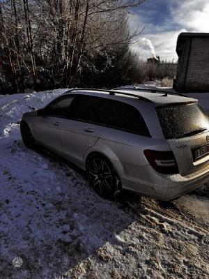 Grey Mercedes-Benz C 200 2012 in Vilnius, with an engine capacity of 0.00 L and mileage of 376 thousand km for 5650 €, photo 12 on AUTOMOTO.COM.LV