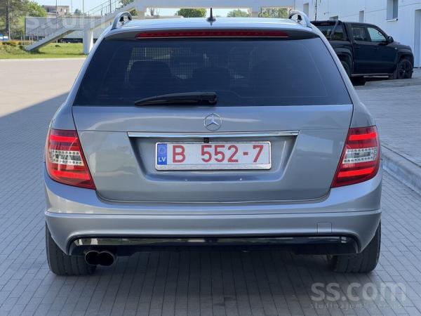 Grey Mercedes-Benz C 200 2012 in Rezekne, with an engine capacity of 2.00 L and mileage of 338 thousand km for 6200 €, photo 7 on AUTOMOTO.COM.LV