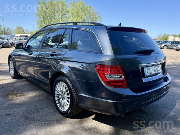 Grey Mercedes-Benz C 200 2012 in Riga, with an engine capacity of 2.20 L and mileage of 0 thousand km for 5990 €, photo 5 on AUTOMOTO.COM.LV