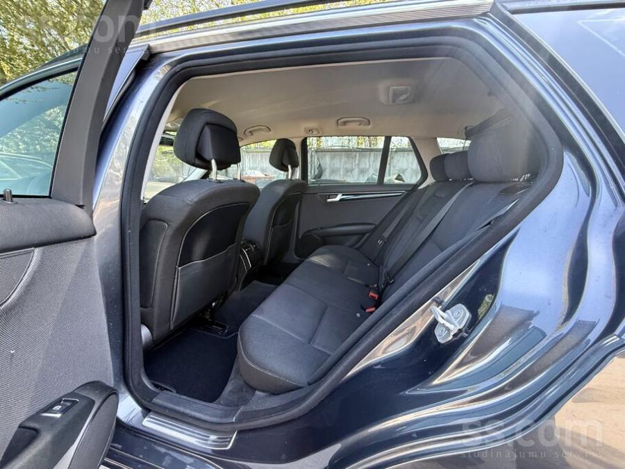 Pelēks Mercedes-Benz C 200 2012 Rīga, ar dzinēja tilpumu 2.20 L un nobraukumu 0 tūkst. km par 5990 €, foto 16 vietnē AUTOMOTO.COM.LV