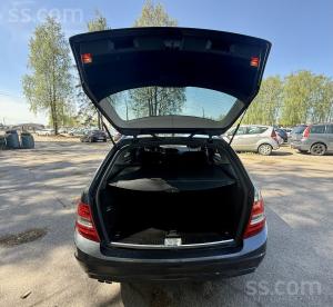 Pelēks Mercedes-Benz C 200 2012 Rīga, ar dzinēja tilpumu 2.20 L un nobraukumu 0 tūkst. km par 5990 €, foto 25 vietnē AUTOMOTO.COM.LV