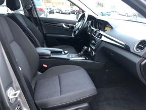 Pelēks Mercedes-Benz C 200 2012 Rīga, ar dzinēja tilpumu 2.20 L un nobraukumu 310 tūkst. km par 6950 €, foto 11 vietnē AUTOMOTO.COM.LV