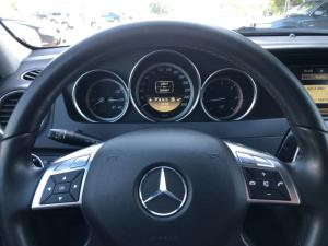 Pelēks Mercedes-Benz C 200 2012 Rīga, ar dzinēja tilpumu 2.20 L un nobraukumu 310 tūkst. km par 6950 €, foto 14 vietnē AUTOMOTO.COM.LV