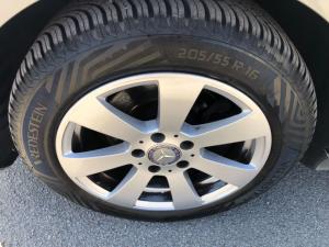 Pelēks Mercedes-Benz C 200 2012 Rīga, ar dzinēja tilpumu 2.20 L un nobraukumu 310 tūkst. km par 6950 €, foto 22 vietnē AUTOMOTO.COM.LV