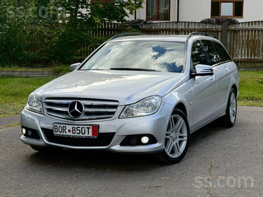 Grey Mercedes-Benz C 200 2012 in Riga, with an engine capacity of 2.20 L and mileage of 317 thousand km for 4999 €, photo 1 on AUTOMOTO.COM.LV