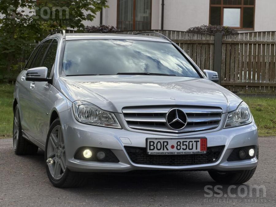 Grey Mercedes-Benz C 200 2012 in Riga, with an engine capacity of 2.20 L and mileage of 317 thousand km for 4999 €, photo 6 on AUTOMOTO.COM.LV