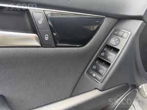 Grey Mercedes-Benz C 200 2012 in Riga, with an engine capacity of 2.20 L and mileage of 317 thousand km for 4999 €, photo 12 on AUTOMOTO.COM.LV
