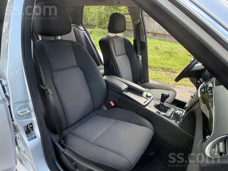 Grey Mercedes-Benz C 200 2012 in Riga, with an engine capacity of 2.20 L and mileage of 317 thousand km for 4999 €, photo 32 on AUTOMOTO.COM.LV