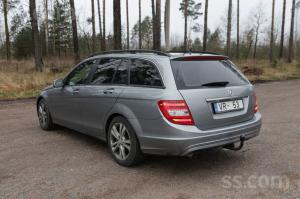 Grey Mercedes-Benz C 200 2013 in Riga, with an engine capacity of 2.10 L and mileage of 223 thousand km for 8550 €, photo 4 on AUTOMOTO.COM.LV