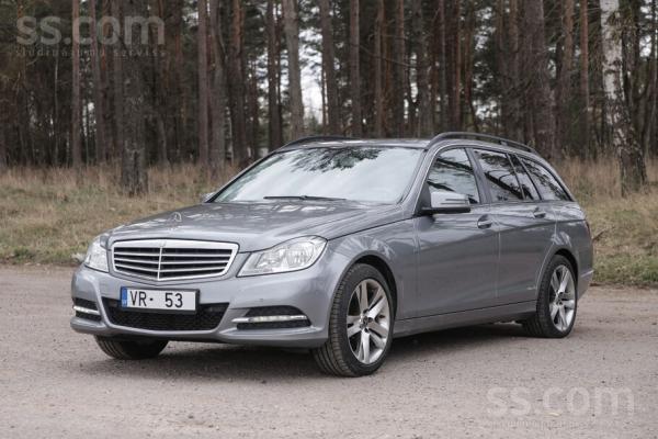 Grey Mercedes-Benz C 200 2013 in Riga, with an engine capacity of 2.10 L and mileage of 227 thousand km for 8250 €, photo 1 on AUTOMOTO.COM.LV