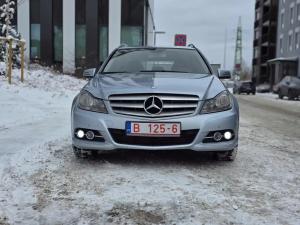 Pelēks Mercedes-Benz C 200 2013 Rīga, ar dzinēja tilpumu 2.20 L un nobraukumu 238 tūkst. km par 5550 €, foto 3 vietnē AUTOMOTO.COM.LV