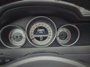 Pelēks Mercedes-Benz C 200 2013 Rīga, ar dzinēja tilpumu 2.20 L un nobraukumu 238 tūkst. km par 5550 €, foto 13 vietnē AUTOMOTO.COM.LV