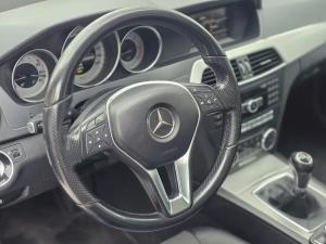 Pelēks Mercedes-Benz C 200 2013 Rīga, ar dzinēja tilpumu 2.20 L un nobraukumu 238 tūkst. km par 5550 €, foto 27 vietnē AUTOMOTO.COM.LV