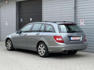 Pelēks Mercedes-Benz C 200 2013 Klaipėda, ar dzinēja tilpumu 2.14 L un nobraukumu 400 tūkst. km par 3450 €, foto 4 vietnē AUTOMOTO.COM.LV