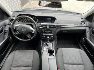 Pelēks Mercedes-Benz C 200 2013 Klaipėda, ar dzinēja tilpumu 2.14 L un nobraukumu 400 tūkst. km par 3450 €, foto 12 vietnē AUTOMOTO.COM.LV