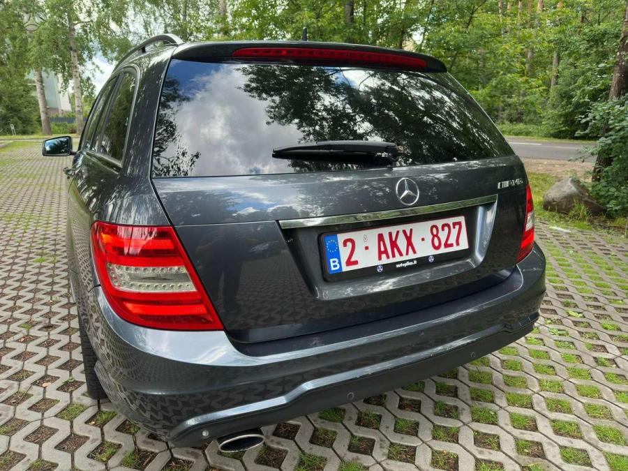 Pelēks Mercedes-Benz C 200 2013 Viļņa, ar dzinēja tilpumu 2.14 L un nobraukumu 214 tūkst. km par 7900 €, foto 7 vietnē AUTOMOTO.COM.LV