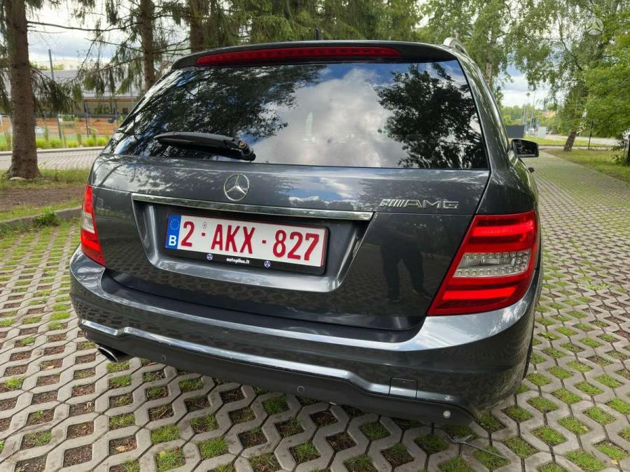 Pelēks Mercedes-Benz C 200 2013 Viļņa, ar dzinēja tilpumu 2.14 L un nobraukumu 214 tūkst. km par 7900 €, foto 8 vietnē AUTOMOTO.COM.LV