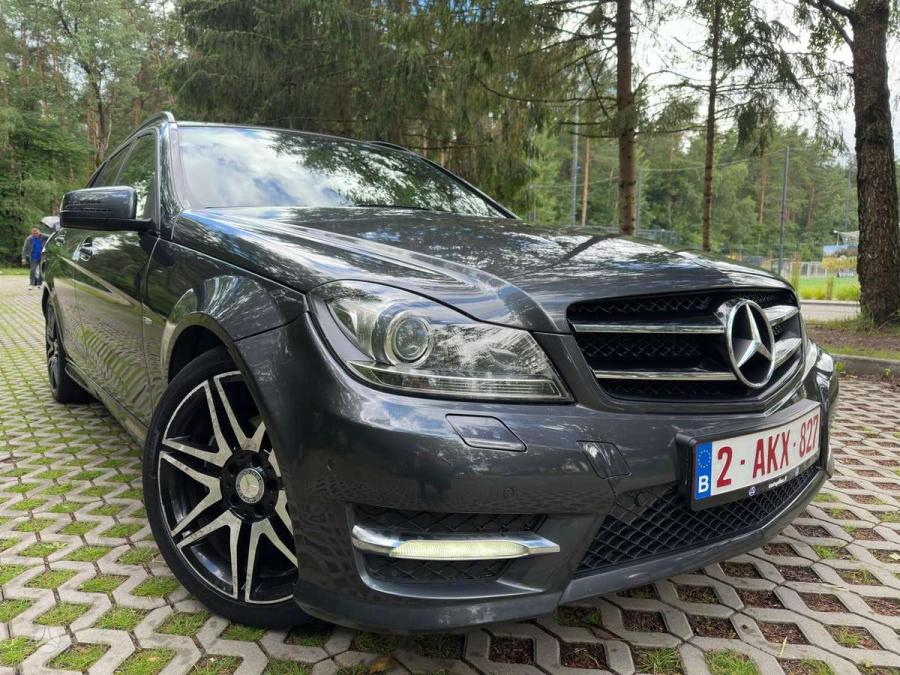 Pelēks Mercedes-Benz C 200 2013 Viļņa, ar dzinēja tilpumu 2.14 L un nobraukumu 214 tūkst. km par 7900 €, foto 13 vietnē AUTOMOTO.COM.LV