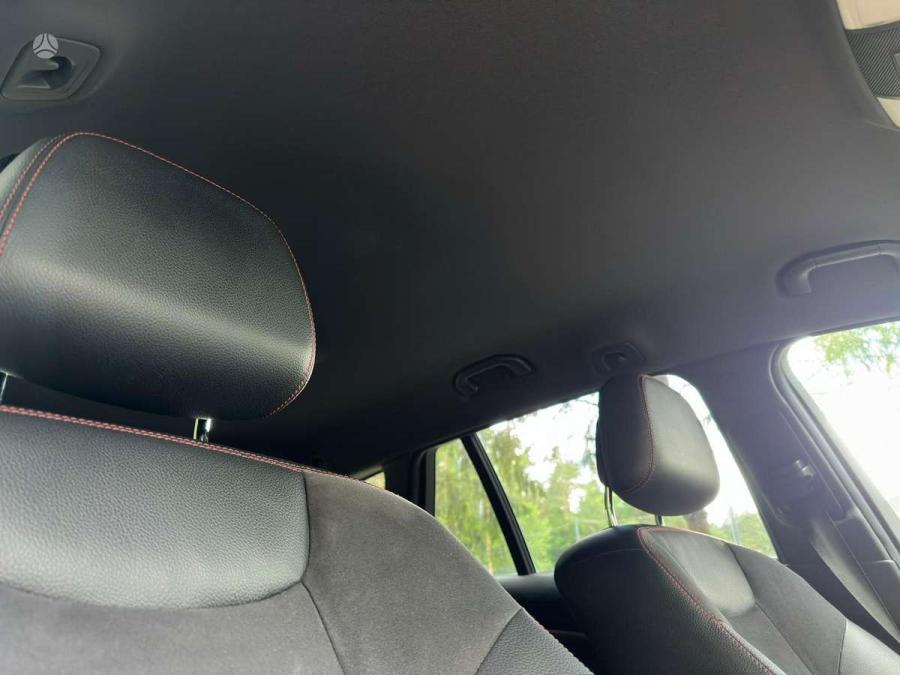 Pelēks Mercedes-Benz C 200 2013 Viļņa, ar dzinēja tilpumu 2.14 L un nobraukumu 214 tūkst. km par 7900 €, foto 31 vietnē AUTOMOTO.COM.LV