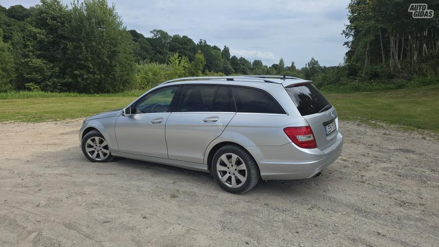 Pelēks Mercedes-Benz C 200 2013 Šilutė, ar dzinēja tilpumu 2.20 L un nobraukumu 340 tūkst. km par 4500 €, foto 6 vietnē AUTOMOTO.COM.LV