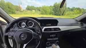 Pelēks Mercedes-Benz C 200 2013 Šilutė, ar dzinēja tilpumu 2.20 L un nobraukumu 340 tūkst. km par 4500 €, foto 15 vietnē AUTOMOTO.COM.LV
