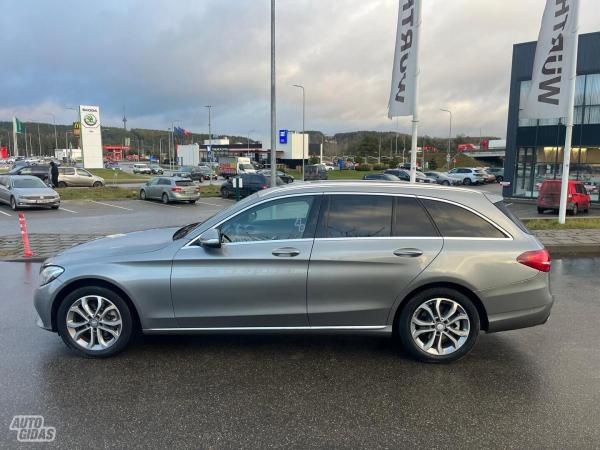 Grey Mercedes-Benz C 200 2015 in Vilnius, with an engine capacity of 2.00 L and mileage of 260 thousand km for 12800 €, photo 9 on AUTOMOTO.COM.LV