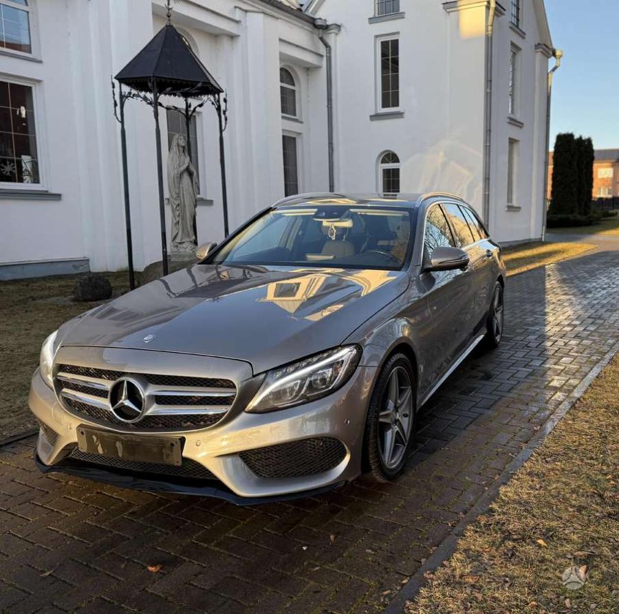 Grey Mercedes-Benz C 200 2015 in Siauliai, with an engine capacity of 1.60 L and mileage of 282 thousand km for 11900 €, photo 1 on AUTOMOTO.COM.LV