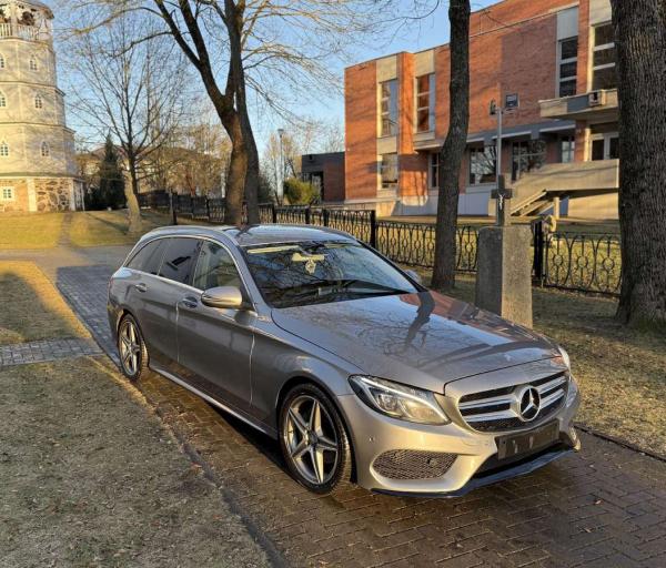 Pelēks Mercedes-Benz C 200 2015 Šauļi, ar dzinēja tilpumu 1.60 L un nobraukumu 282 tūkst. km par 11900 €, foto 2 vietnē AUTOMOTO.COM.LV