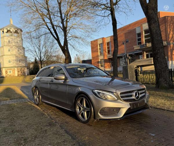 Pelēks Mercedes-Benz C 200 2015 Šauļi, ar dzinēja tilpumu 1.60 L un nobraukumu 282 tūkst. km par 11900 €, foto 3 vietnē AUTOMOTO.COM.LV
