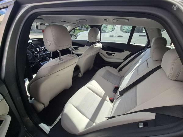 Grey Mercedes-Benz C 200 2015 in Vilnius, with an engine capacity of 1.60 L and mileage of 238 thousand km for 9500 €, photo 9 on AUTOMOTO.COM.LV