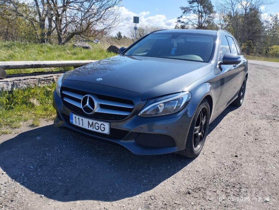 Pelēks Mercedes-Benz C 200 2016 Tallina, ar dzinēja tilpumu 2.10 L un nobraukumu 335 tūkst. km par 12500 €, foto 3 vietnē AUTOMOTO.COM.LV