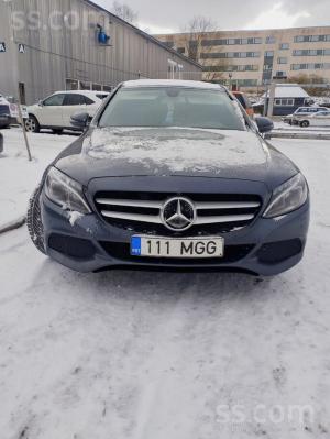 Pelēks Mercedes-Benz C 200 2016 Tallina, ar dzinēja tilpumu 2.10 L un nobraukumu 335 tūkst. km par 12500 €, foto 7 vietnē AUTOMOTO.COM.LV