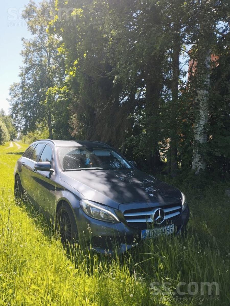 Pelēks Mercedes-Benz C 200 2016 Tallina, ar dzinēja tilpumu 2.10 L un nobraukumu 335 tūkst. km par 12500 €, foto 13 vietnē AUTOMOTO.COM.LV