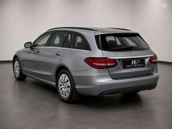 Pelēks Mercedes-Benz C 200 2016 Kauņa, ar dzinēja tilpumu 1.60 L un nobraukumu 229 tūkst. km par 8200 €, foto 2 vietnē AUTOMOTO.COM.LV
