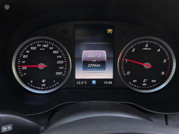 Pelēks Mercedes-Benz C 200 2016 Kauņa, ar dzinēja tilpumu 1.60 L un nobraukumu 229 tūkst. km par 8200 €, foto 5 vietnē AUTOMOTO.COM.LV
