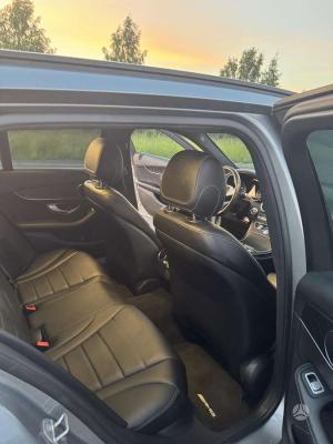 Grey Mercedes-Benz C 200 2016 in Kaunas, with an engine capacity of 2.00 L and mileage of 290 thousand km for 11500 €, photo 5 on AUTOMOTO.COM.LV