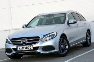 Pelēks Mercedes-Benz C 200 2016 Rīga, ar dzinēja tilpumu 2.00 L un nobraukumu 225 tūkst. km par 8000 €, foto 5 vietnē AUTOMOTO.COM.LV