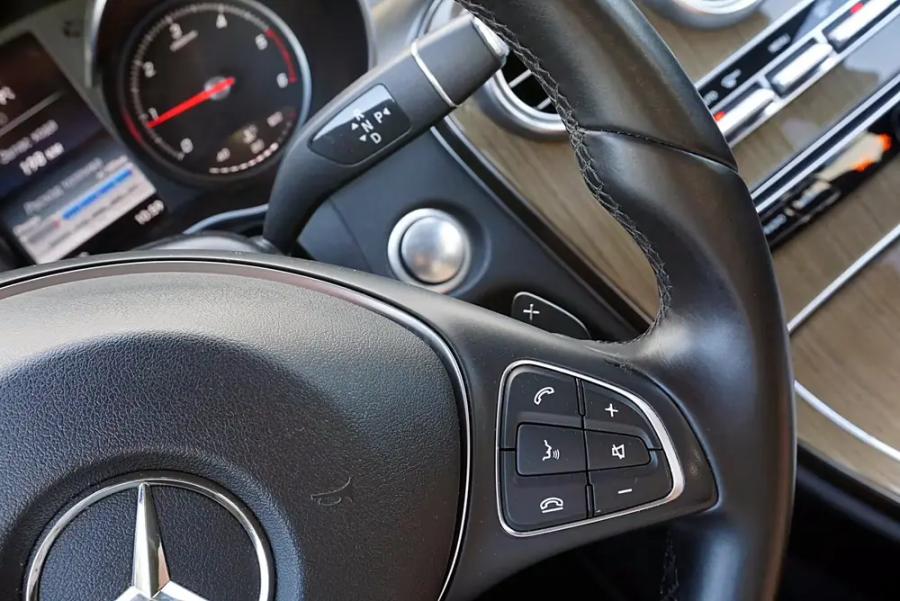 Pelēks Mercedes-Benz C 200 2016 Rīga, ar dzinēja tilpumu 2.00 L un nobraukumu 225 tūkst. km par 8000 €, foto 19 vietnē AUTOMOTO.COM.LV