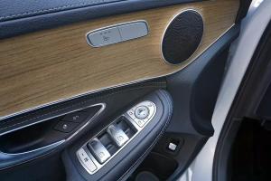 Pelēks Mercedes-Benz C 200 2016 Rīga, ar dzinēja tilpumu 2.00 L un nobraukumu 225 tūkst. km par 8000 €, foto 26 vietnē AUTOMOTO.COM.LV