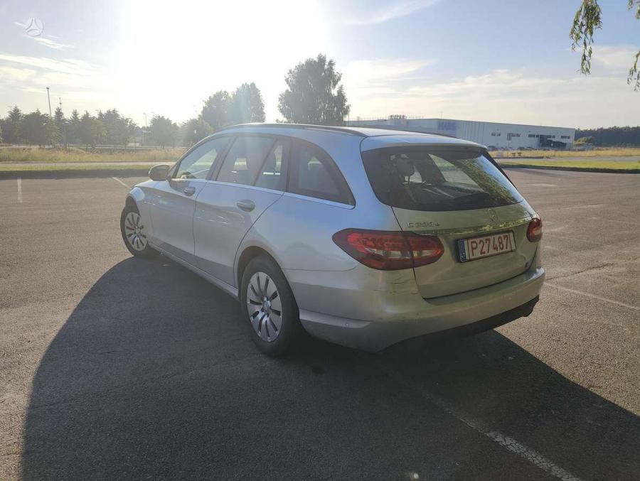 Pelēks Mercedes-Benz C 200 2016 Klaipėda, ar dzinēja tilpumu 1.60 L un nobraukumu 283 tūkst. km par 7850 €, foto 8 vietnē AUTOMOTO.COM.LV