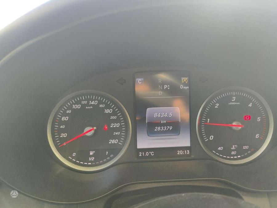 Pelēks Mercedes-Benz C 200 2016 Klaipėda, ar dzinēja tilpumu 1.60 L un nobraukumu 283 tūkst. km par 7850 €, foto 12 vietnē AUTOMOTO.COM.LV