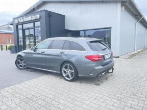 Pelēks Mercedes-Benz C 200 2016 Rīga, ar dzinēja tilpumu 2.10 L un nobraukumu 335 tūkst. km par 10000 €, foto 4 vietnē AUTOMOTO.COM.LV