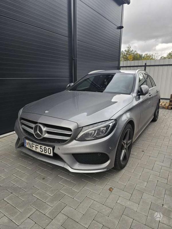 Grey Mercedes-Benz C 200 2016 in Kaunas, with an engine capacity of 1.99 L and mileage of 175 thousand km for 8000 €, photo 1 on AUTOMOTO.COM.LV