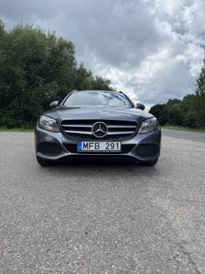 Pelēks Mercedes-Benz C 200 2017 Kauņa, ar dzinēja tilpumu 1.60 L un nobraukumu 171 tūkst. km par 11490 €, foto 3 vietnē AUTOMOTO.COM.LV